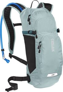 camelbak women’s lobo 9 bike hydration pack – helmet carry – magnetic tube trap- 70oz, blue haze/black