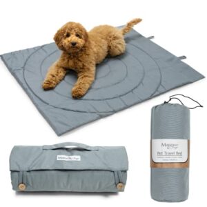 travel dog bed, foldable indoor & outdoor dog mat with carry bag is waterproof, washable & durable, fits large dog crate, portable dog bed for camping and service dogs. large size, dog bed mat, 39×30