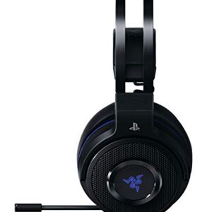 Razer Thresher - Lag-Free Wireless Connection - Retractable Digital Microphone - Gaming Headset Works with PC & PS4