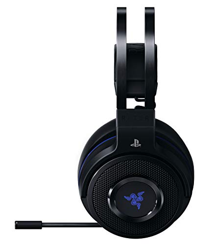 Razer Thresher - Lag-Free Wireless Connection - Retractable Digital Microphone - Gaming Headset Works with PC & PS4