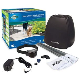 PetSafe Stay & Play Wireless Fence with Replaceable Battery Collar for Dogs, 5.7 LB