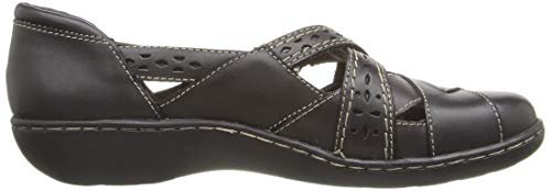 Clarks Women's Ashland Spin Q Slip-On Loafer, Black, 8.5 N US