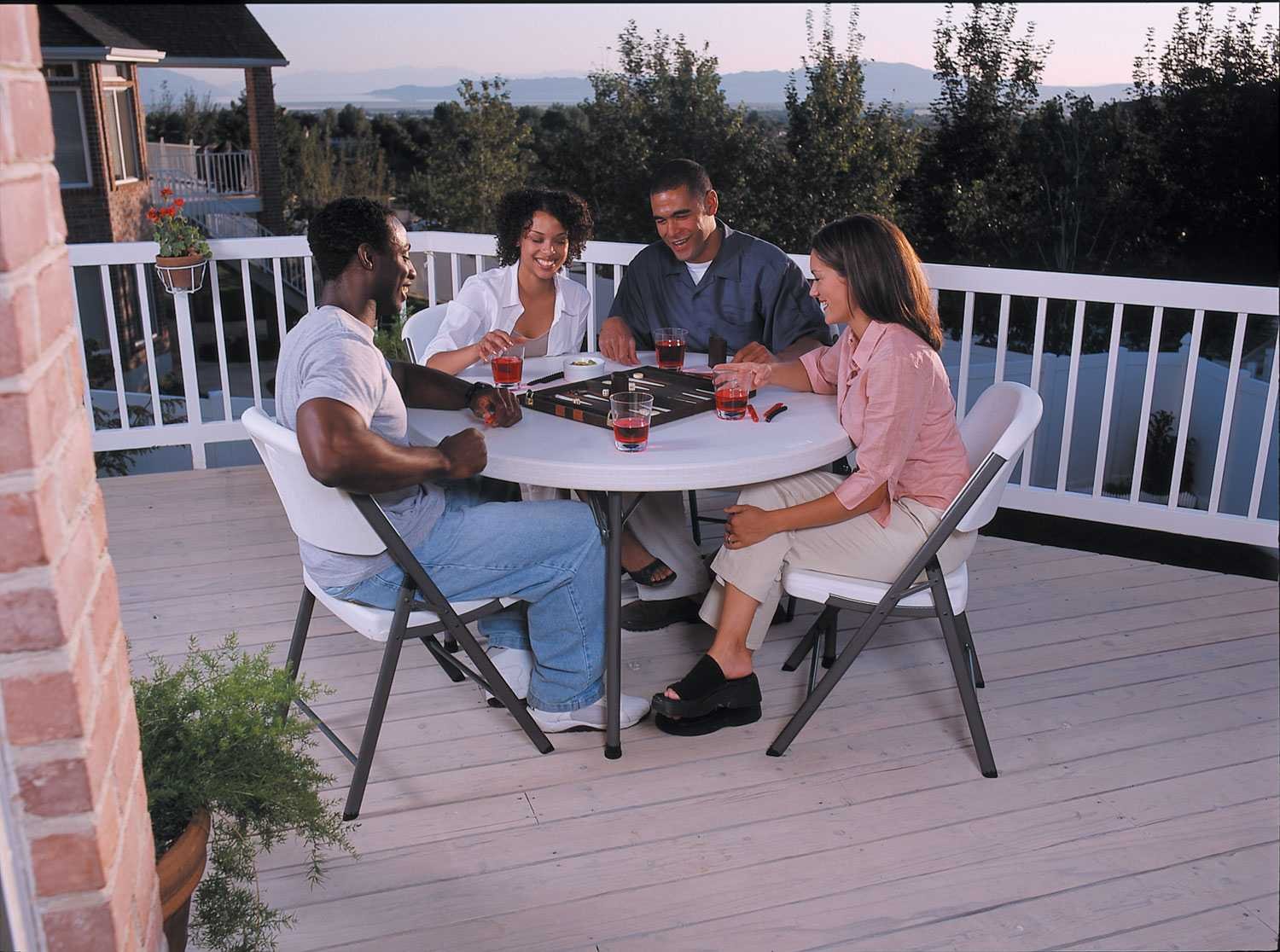 Lifetime 22960 Folding Round Table, 4 Feet, White Granite