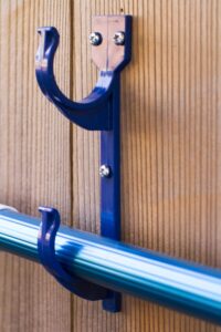 poolmaster 35609 abs pole hangers – blue