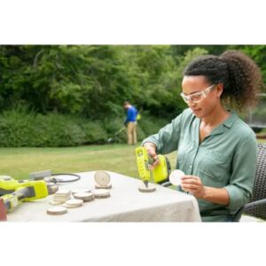 Ryobi Cordless Full Size Glue Gun Kit with 1.5 Ah Battery, 18V Charger, and (3) 1/2 in. Glue Sticks