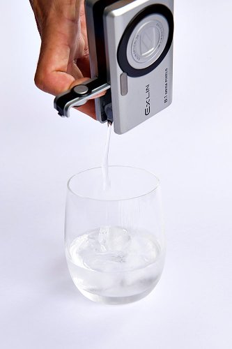 Binocktails Bev-Cam 5 oz Camera Flask