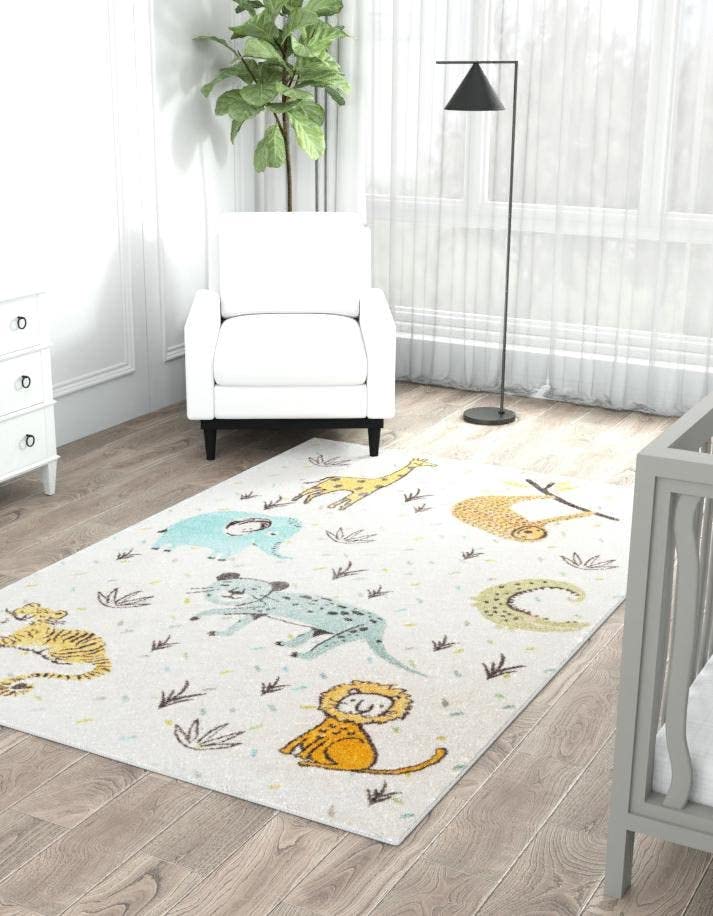 Unique Loom Whimsy Kids Collection Area Rug - Animals (Rectangular 5' 3" x 8' 0", Ivory/ Black)