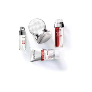 L'Oreal Paris Skincare Revitalift Bright Reveal Anti-Aging Day Cream SPF 30 Sunscreen with Glycolic Acid, Vitamin C & Pro-Retinol to Reduce Wrinkles & Brighten Skin, 1 fl. oz.