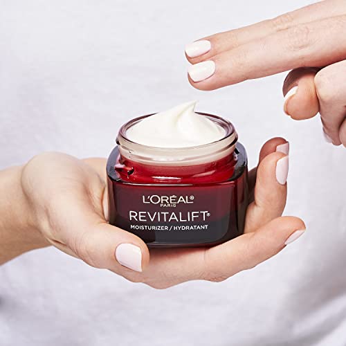 L’Oreal Paris Skincare Revitalift Triple Power Anti-Aging Face Moisturizer with Pro Retinol, Hyaluronic Acid & Vitamin C to reduce wrinkles, firm and brighten skin, 1.7 Oz