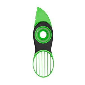 oxo good grips 3-in-1 avocado slicer – green