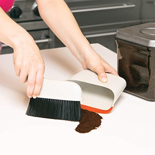 OXO Good Grips Compact Dustpan and Brush Set