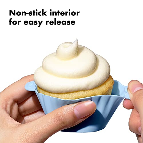 OXO Good Grips Silicone Baking Cups, Pack of 12, Reusable, BPA-Free, Dishwasher Safe, Non-Stick, Food Grade, Cupcake Cups, Muffin Cups, Cupcake Liners, Muffin Liners