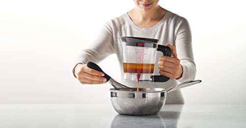 OXO Good Grips Good Gravy 4-Cup Fat Separator