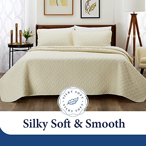 Cosy House Collection Luxury Rayon Derived from Bamboo 3-Piece Quilt Set - Ultra Soft Quilted Coverlet Bedspread - Classic Weave Stitch - Includes Quilt & 1 Pillow Sham - Twin/Twin XL, Navy Blue