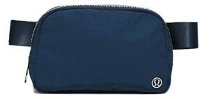 lululemon everywhere belt bag 1l (true navy)