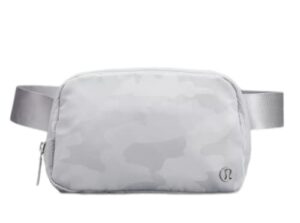 lululemon everywhere belt bag, 1l (fragment camo jacquard black deep coal)