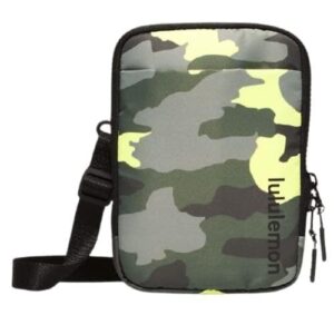 lululemon athletica easy access crossbody (heritage camo neo mint)