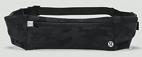 Lululemon Athletica Lululemon Fast and Free Run Belt (Heritage 365 Camo Mini Deep Coal Multi, Size S/M)