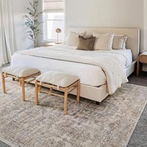 Loloi II Teagan Collection TEA-03 Ivory/Sand, Traditional 7'-11" x 10'-6" Area Rug