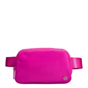 Lululemon Athletica Everywhere Belt Bag 1L - Sonic Pink