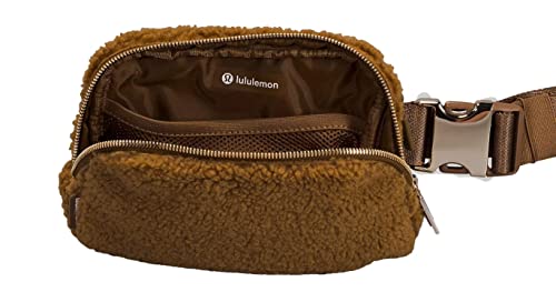 Lululemon Athletica Lululemon Everywhere Fleece Belt Bag (Burnt Caramel)