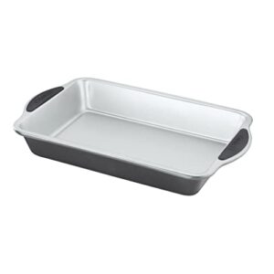 Cuisinart Easy Grip Bakeware 13-Inch by 9-Inch Cake Pan