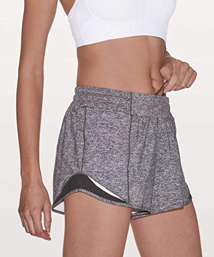 LULULEMON Hotty Hot Short Low-Rise 4" Long (Color 002, 6)