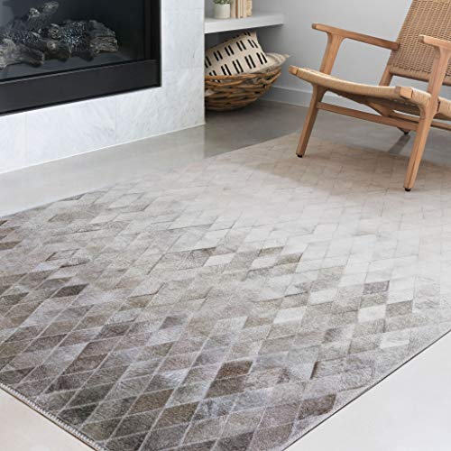 Loloi II Maddox Collection MAD-04 Sand/Taupe, Contemporary 5'-0" x 7'-6" Area Rug