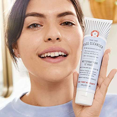 First Aid Beauty Pure Skin Face Cleanser Bundle – Sensitive Skin Gentle Cleanser – Classic 5 oz Tube + Bonus 1 oz Travel Size