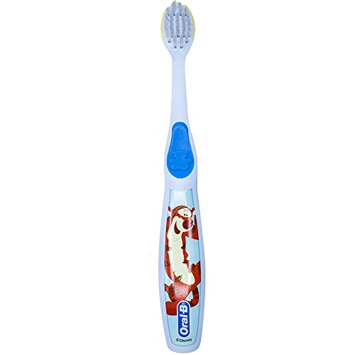 Oral-B Baby Manual Toothbrush, Pooh Characters, 0-3 Years Old, Extra Soft (Characters Vary) - Pack of 4