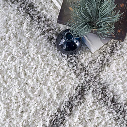 nuLOOM Tess Moroccan Shag Area Rug, 7' 10" x 10', White