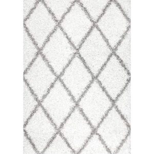 nuLOOM Tess Moroccan Shag Area Rug, 7' 10" x 10', White