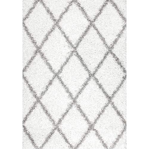 nuLOOM Tess Moroccan Shag Area Rug, 7' 10" x 10', White