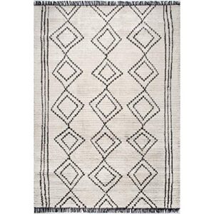 nuLOOM Tayah Soft Shag Moroccan Diamond Fringe Area Rug, 5' 3" x 7' 6", Beige