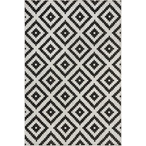 nuLOOM Darrow Moroccan Diamond Indoor/Outdoor Area Rug, 4' x 6', Black and White