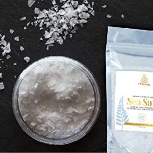 TURNER Mineral-Rich Flaky Sea Salt, Made in New Zealand, Kosher Flakes, 420 gramm, Premium Gourmet, Unprocessed, 84 Minerals & Trace Elements, 100% All-Natural, Solar & Wind Harvested, Lab Certified