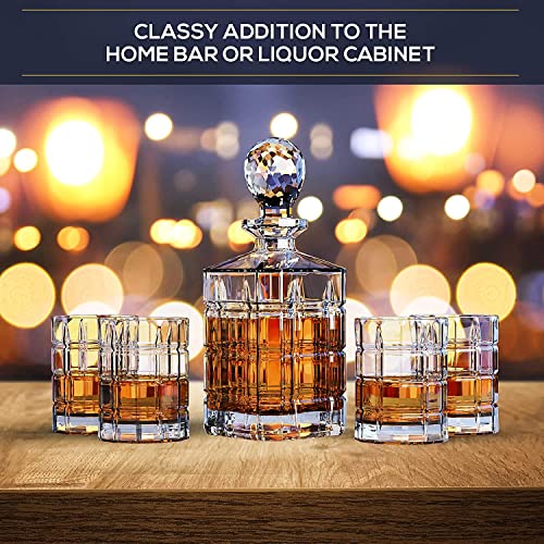 Whiskey Decanter Set with Glasses Regal Trunk & Co, 4 Square Engraved Tumblers Whisky Decanter & Glass Set, Crystal Decanter Set Bourbon and Scotch, Gift Box and with Liquor Glass Polishing Cloth