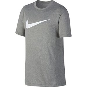 nike boys’ dry short sleeve swoosh solid tee, dark grey heather/white, x-large