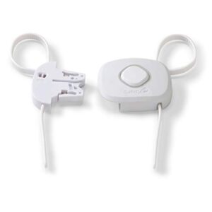 Safety 1st OutSmart™ Flex Lock, White, 4 Pack