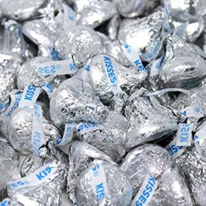 CrazyOutlet HERSHEY'S KISSES Silver Milk Chocolate Candy, Bulk Pack 2 Pounds