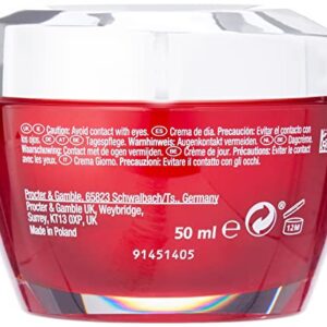 Olay Regenerist 3 Point Age-Defying Treatment Cream Moisturize for Women, 1.7 Ounce