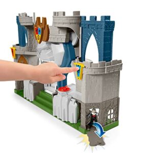 Fisher-Price Imaginext The Lion's Kingdom Castle Medieval-Themed Playset with Figures for Preschool Kids Ages 3 to 8 Years