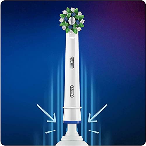 Oral-B CrossAction Toothbrush Head with CleanMaximiser Technology, Pack of 4 Counts