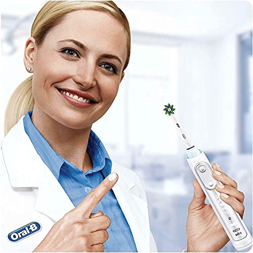 Oral-B CrossAction Toothbrush Head with CleanMaximiser Technology, Pack of 4 Counts