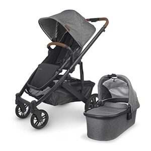 cruz v2 stroller – greyson (charcoal mélange/carbon/saddle leather) + bassinet – greyson (charcoal mélange/carbon)