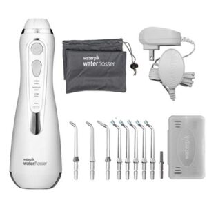 waterpik cordless advanced water flosser kit. 1 cordless advanced water flosser, wp-560, 4 pack plaque seeker water flosser tip replacements. rapid charging & waterproof.