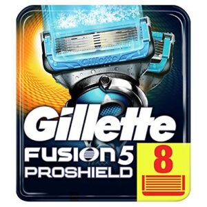 gillette fusion5 proshield chill razor blades for men, 8 refills with cooling technology, mailbox sized pack