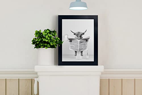 Black Framed Bathroom Decor - Funny Highland Cow Wall Art in Bathtub, Black and White Canvas Cow In Bathroom Picture, Humor Animals Bathroom Artwork Prints, Rustic Farmhouse Style Wall Decor Ready To Hang for Living Room, Bathroom, Bedroom, Kids Bathroom