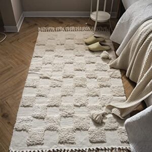 Lahome Boho Living Room Rug, 3x5 Checkered Bath Entryway Rug Farmhouse Washable Kitchen Rug with Tassels, Non-Shedding Beige Throw Rug Tufted Woven Rug for Bedroom Dressing Room Office