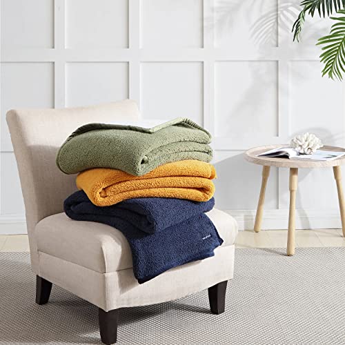 Nautica- Throw Blanket, Ultra Soft Plush Sherpa Home Décor, Reversible All Season Bedding (Solid Navy/Light Blue, 50 x 60)